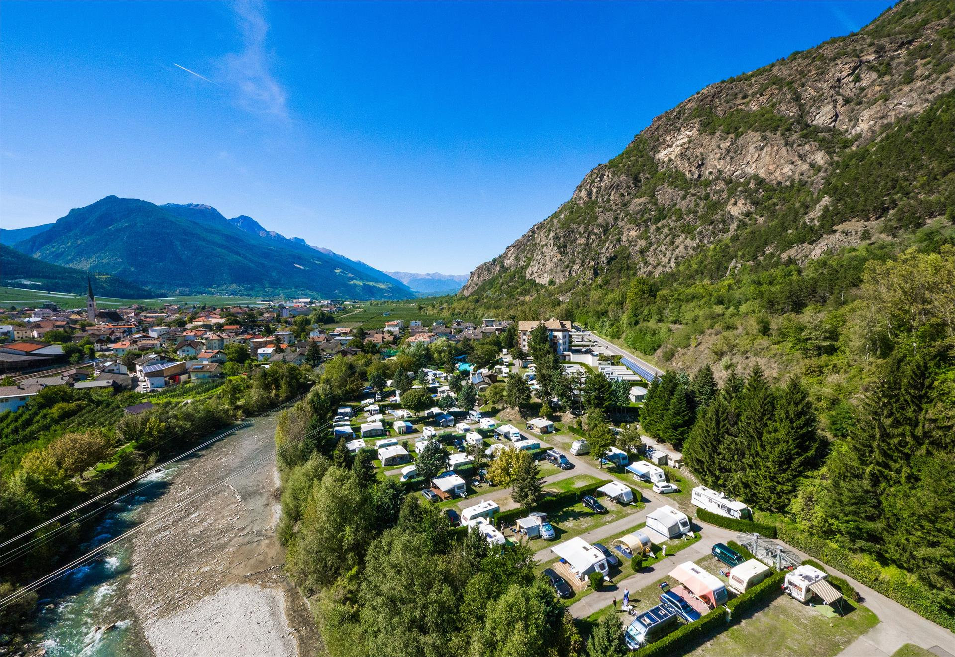 Camping Latsch an der Etsch, Latsch – Jetzt buchen | Südtirol