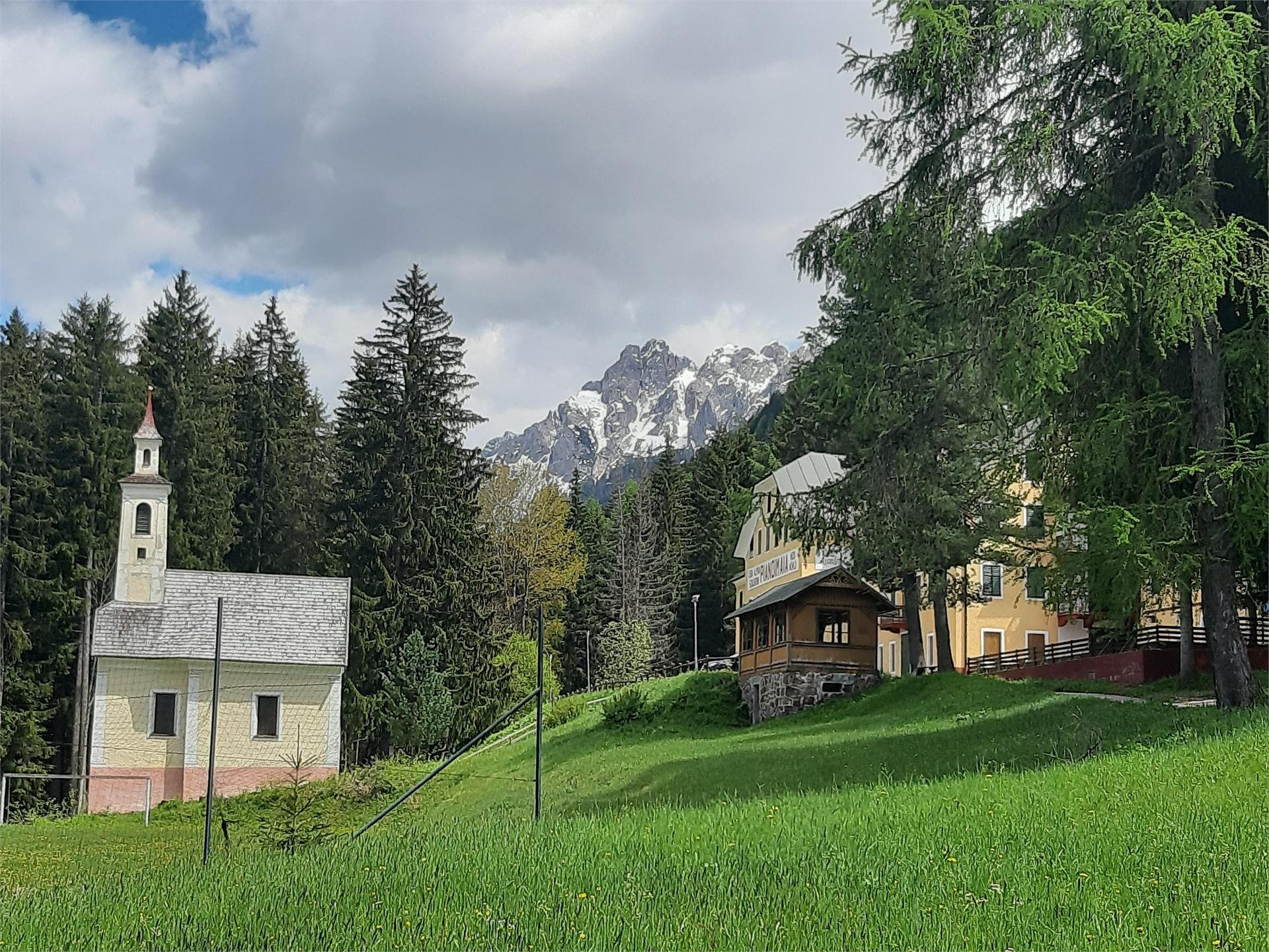 Pian di Maia - Casa Alpina Scalabrini, Villabassa – Richiedi ora | Alto ...