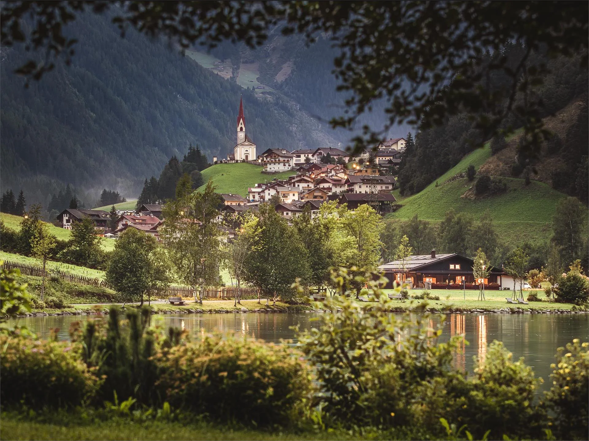 Bar Pizzeria Restaurant Meggima am See, Mühlwald - Reserviere deinen ...