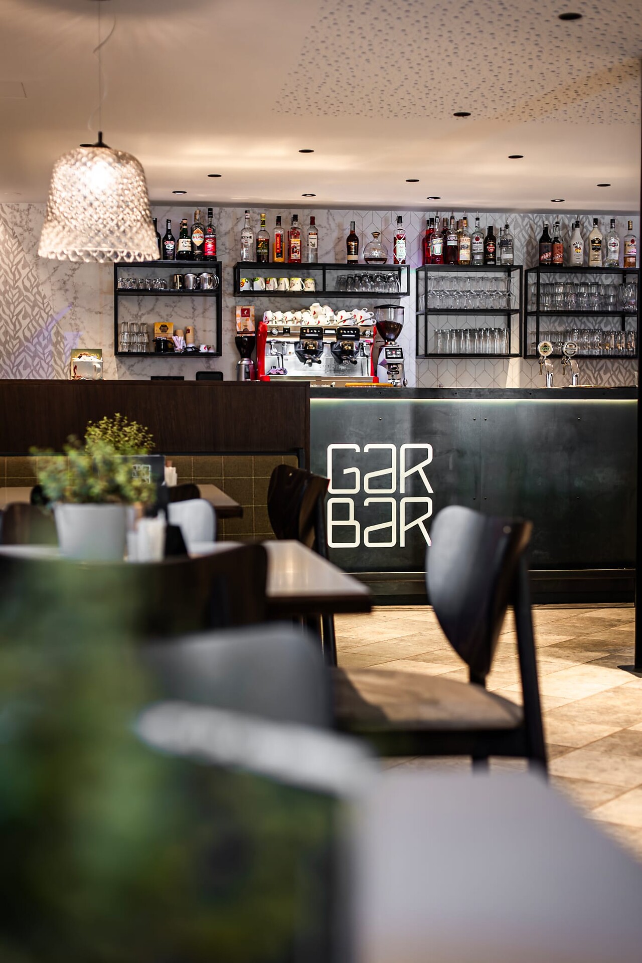 GARBAR Bar Bistro, Steinhaus - Reserviere deinen Tisch | Südtirol