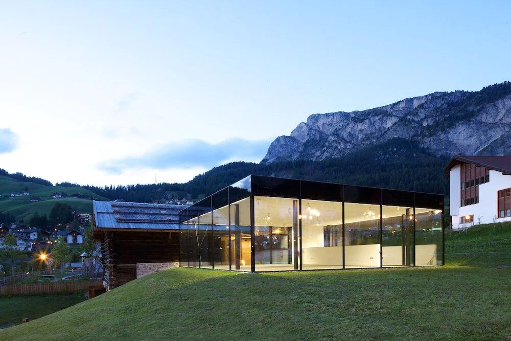 Kulturzentrum „Tublà da Nives“, Wolkenstein/Sëlva - Aktivitäten und ...